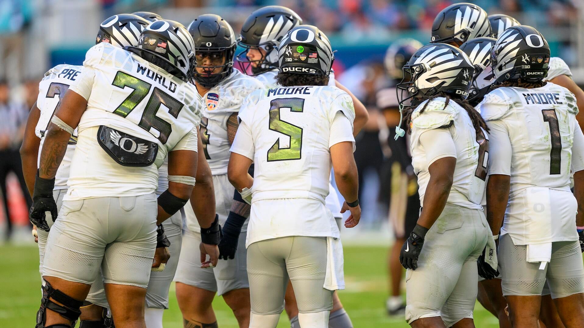 Tom Fornelli's college football playoff betting guide: CFP semifinal ...