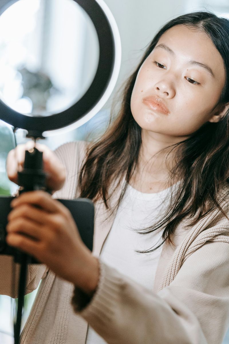 8 harsh truths about dating apps no one admits