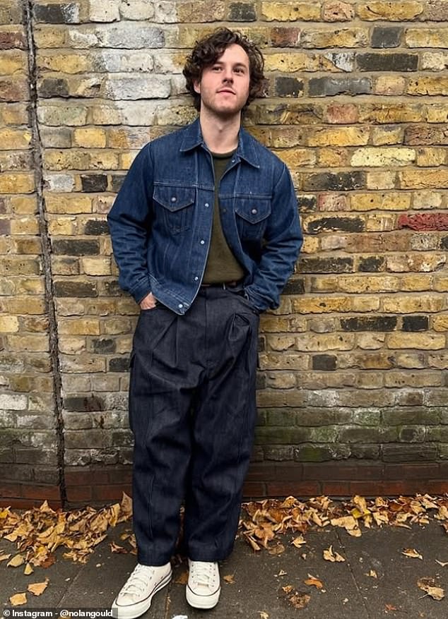 Modern Family star Nolan Gould stuns fans with unrecognizable new look ...