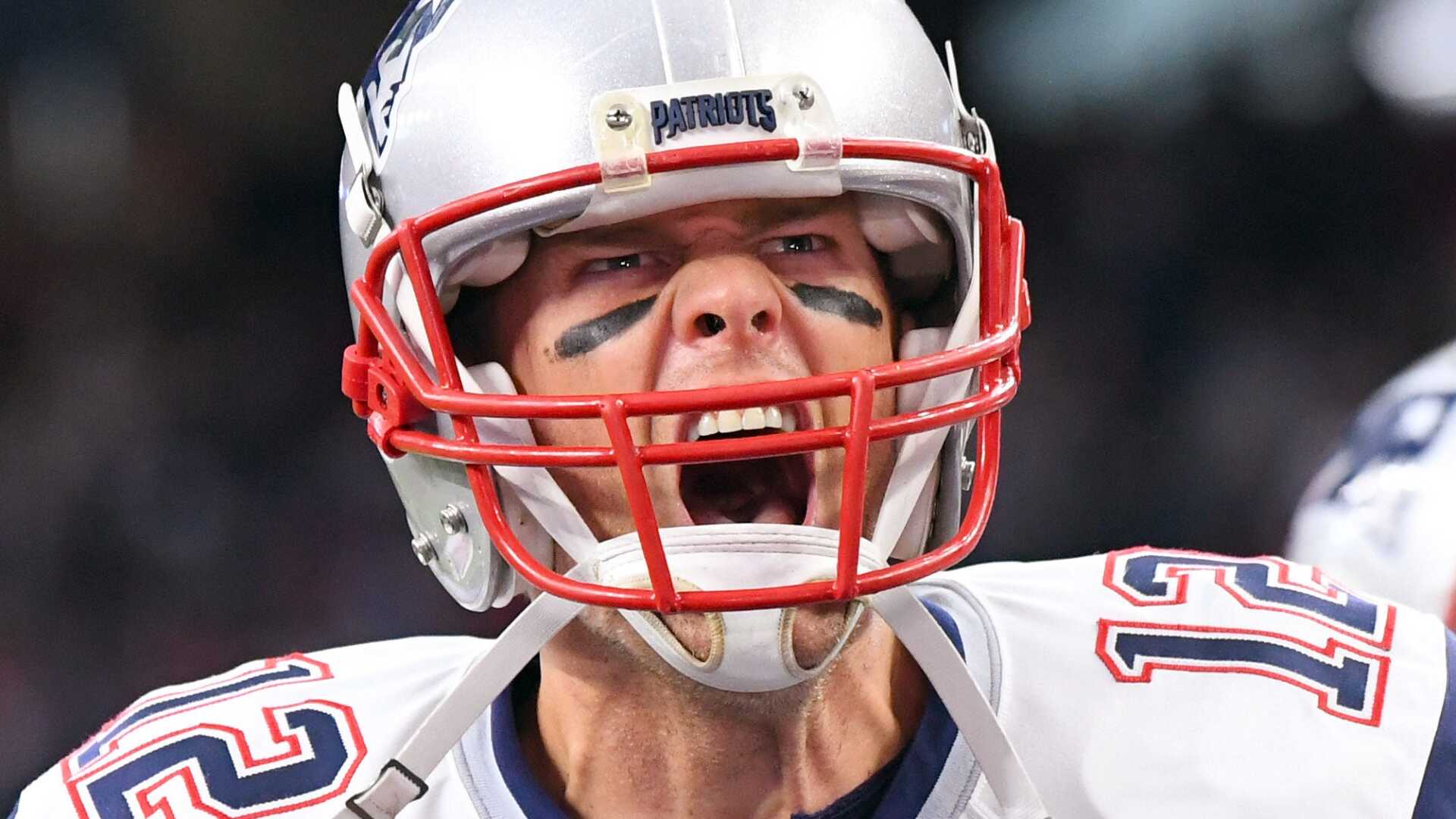 Tom Brady is finally in the Raiders' spotlight