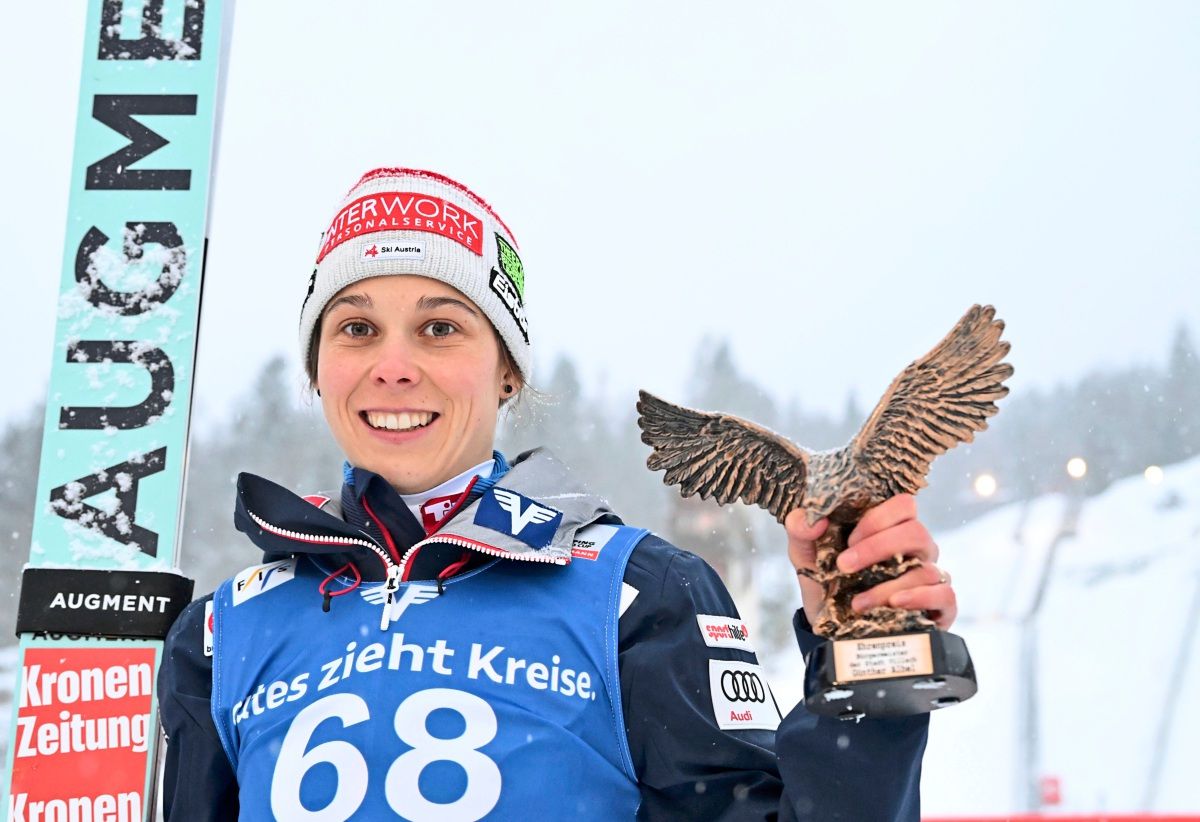 Lisa Eder in Villach hauchdünn hinter Nika Prevc erneut Zweite