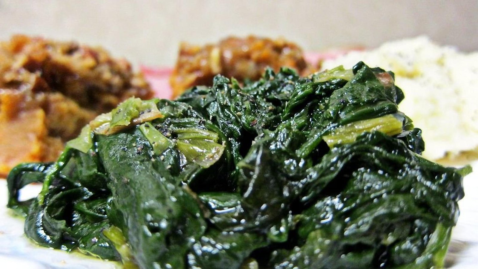 6 healthy leftovers you should never reheat, experts say