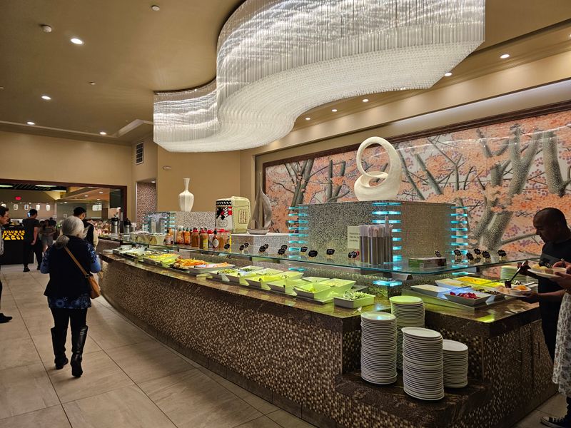 9 California seafood buffets worth planning a trip around