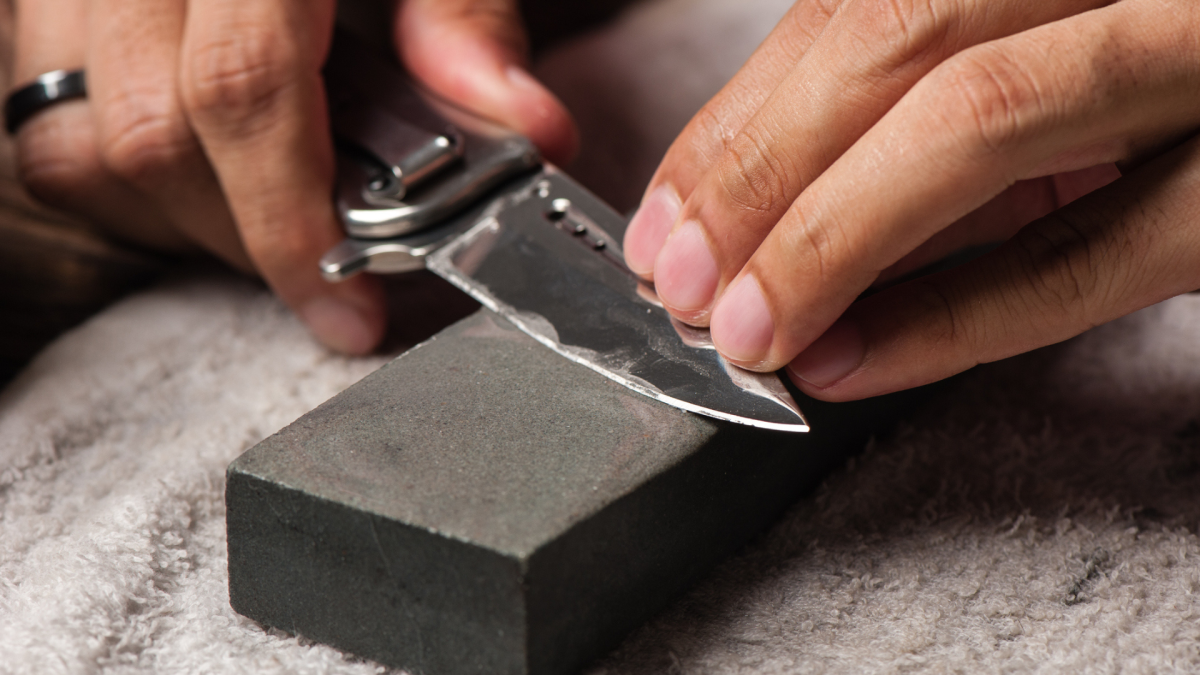 Stop fighting a dull blade: How to sharpen your pocket knife at home