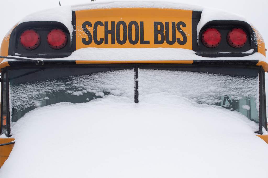 Some school buses cancelled in GTA as region braces for freezing rain
