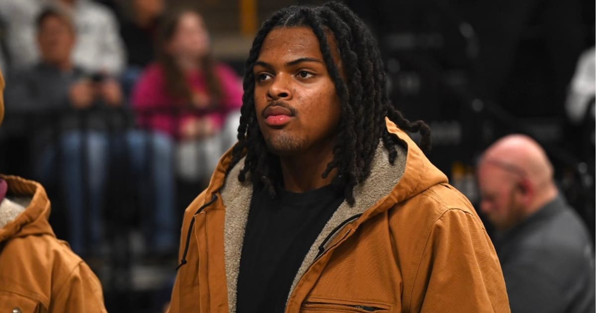 Hawkeyes land DE transfer Kahmari Brown