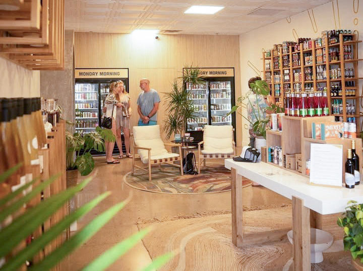 Monday Morning Bottle Shop serves non-alcoholic wines, cocktails in OB