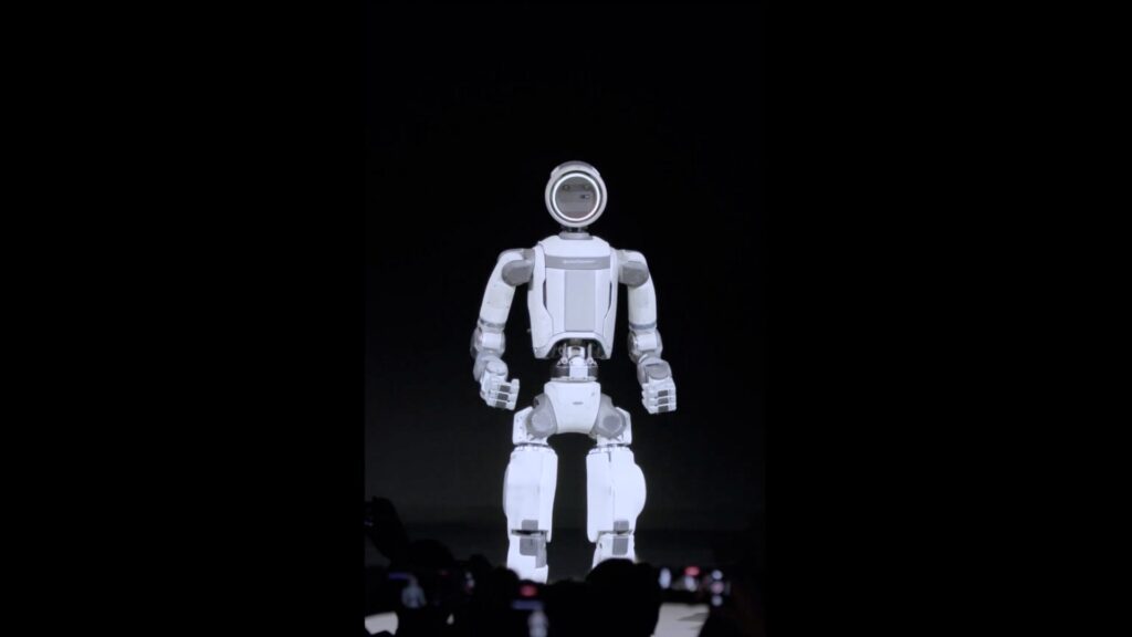 Fini la science-fiction, le robot humanoïde Atlas va travailler dans ...