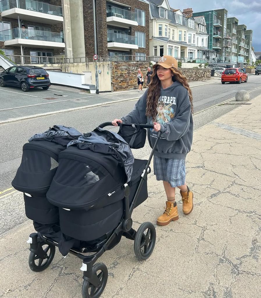 Jesy Nelson, cantante y exmiembro de Little Mix, anuncia que sus ...