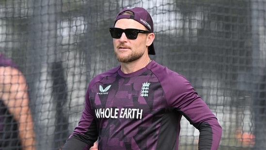 Brendon McCullum set to be served 'ultimatum' by ECB, spells end of ...