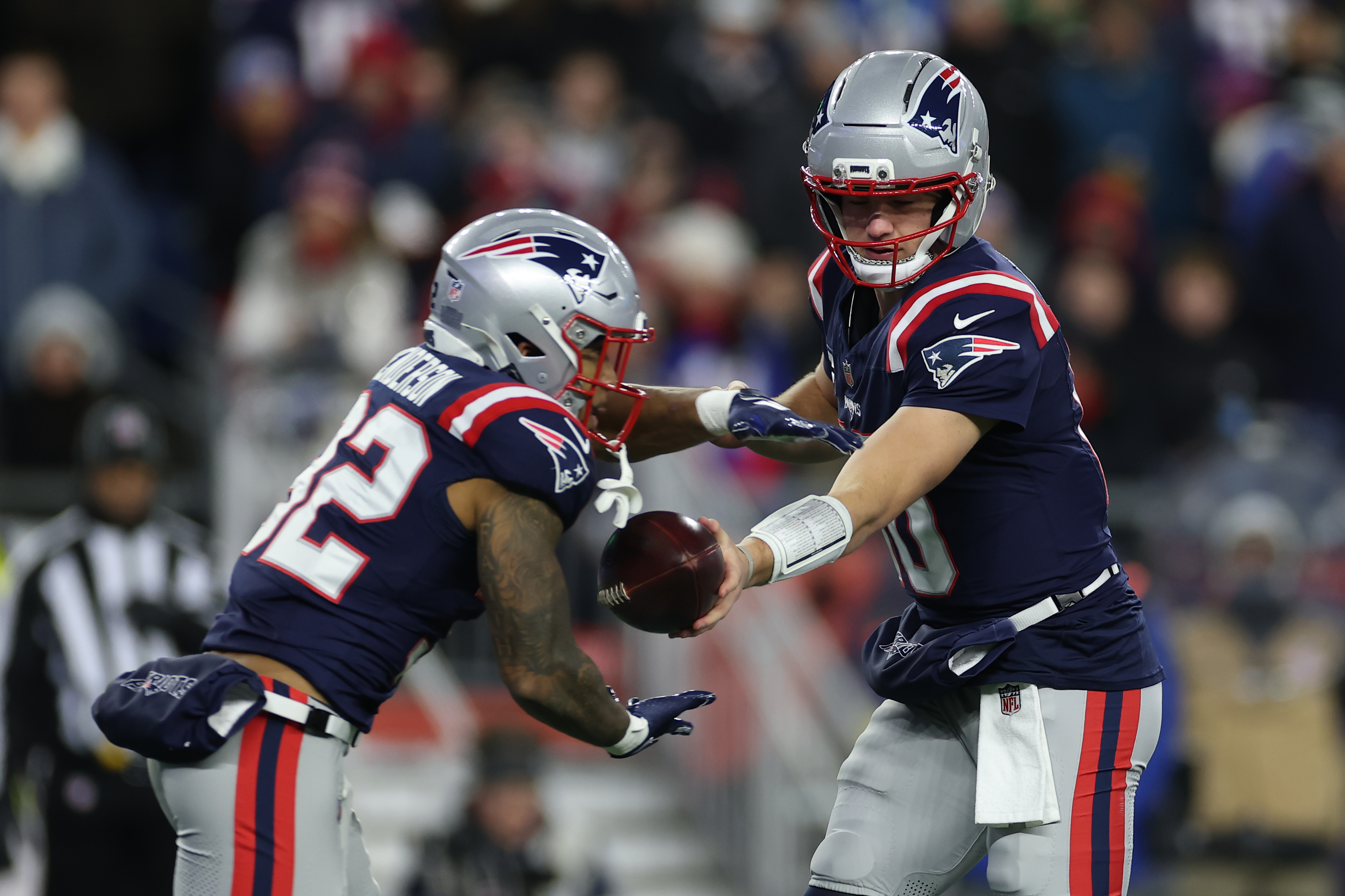 Patriots links 1/06/26: Pats find run game, get physical ahead of wild card