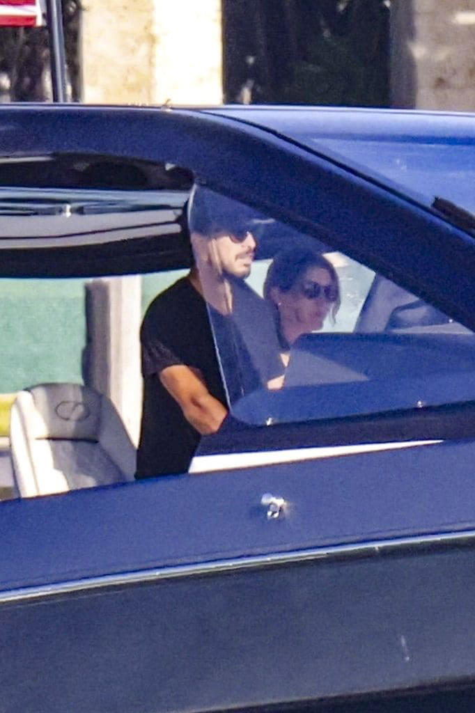 Gisele Bündchen y Joaquim Valente reaparecen en un paseo en bote tras ...