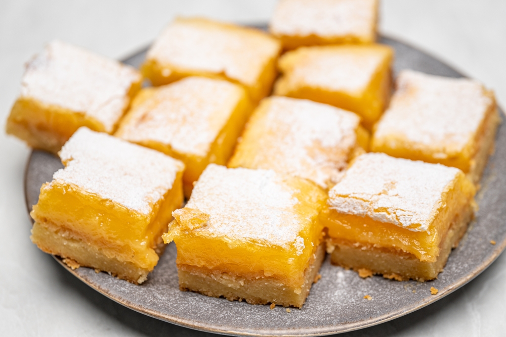 A box of white cake mix is all you need for these 15 desserts