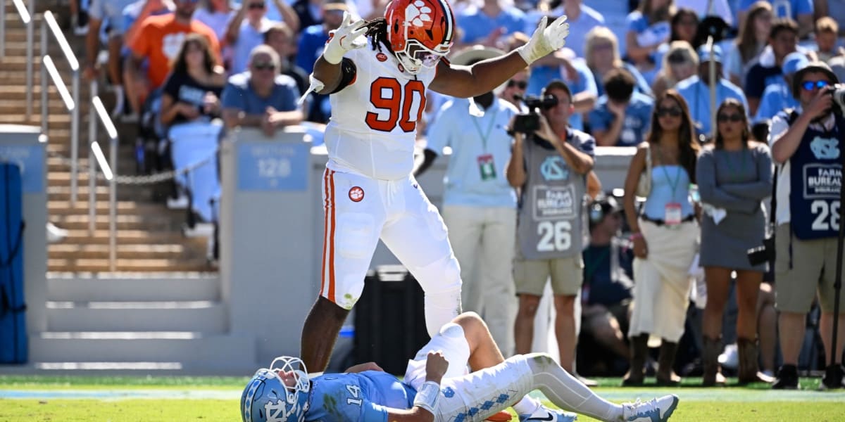Breaking: LSU signs Clemson transfer DL Stephiylan Green