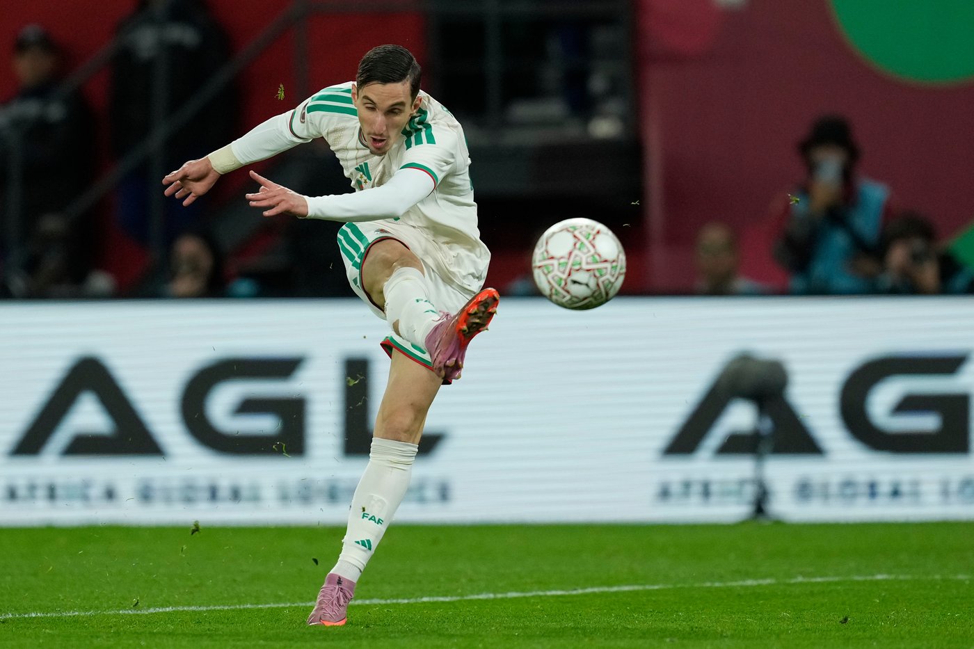 Boulbina sends Algeria to Africa Cup quarterfinals with last-gasp extra ...