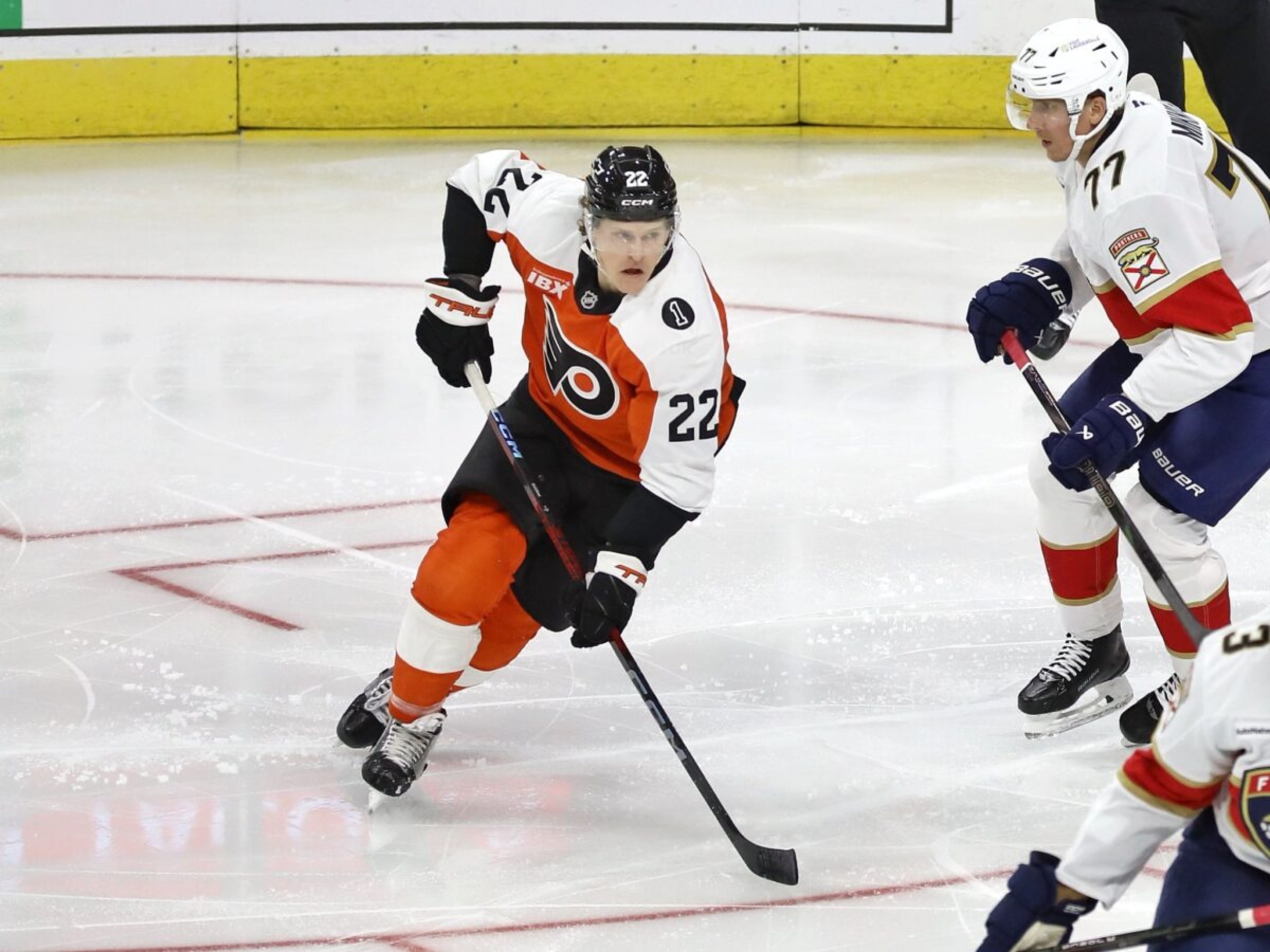 Breaking down Christian Dvorak’s extension with the Flyers