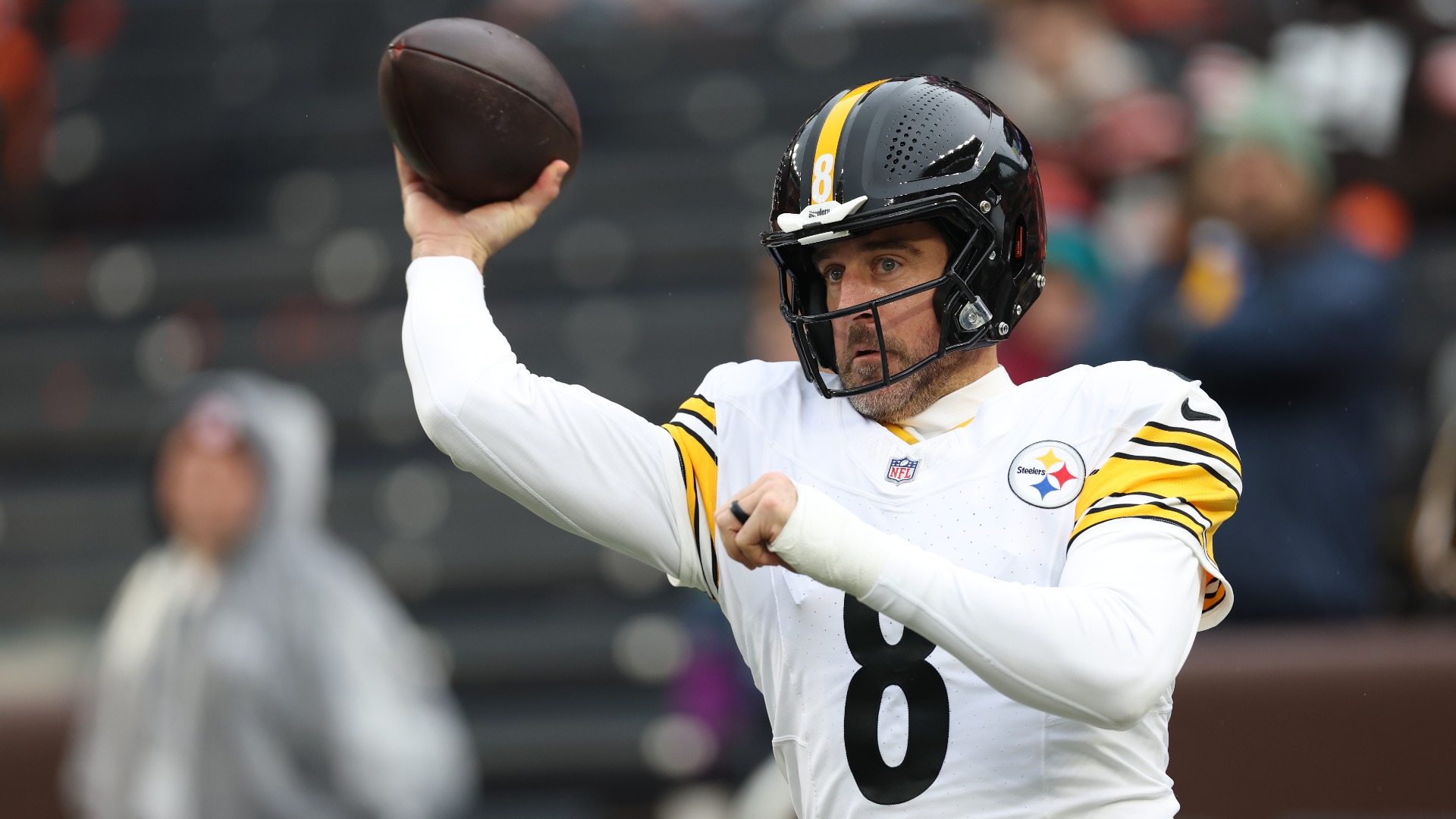 Steelers gear up to face Texans on wild card weekend
