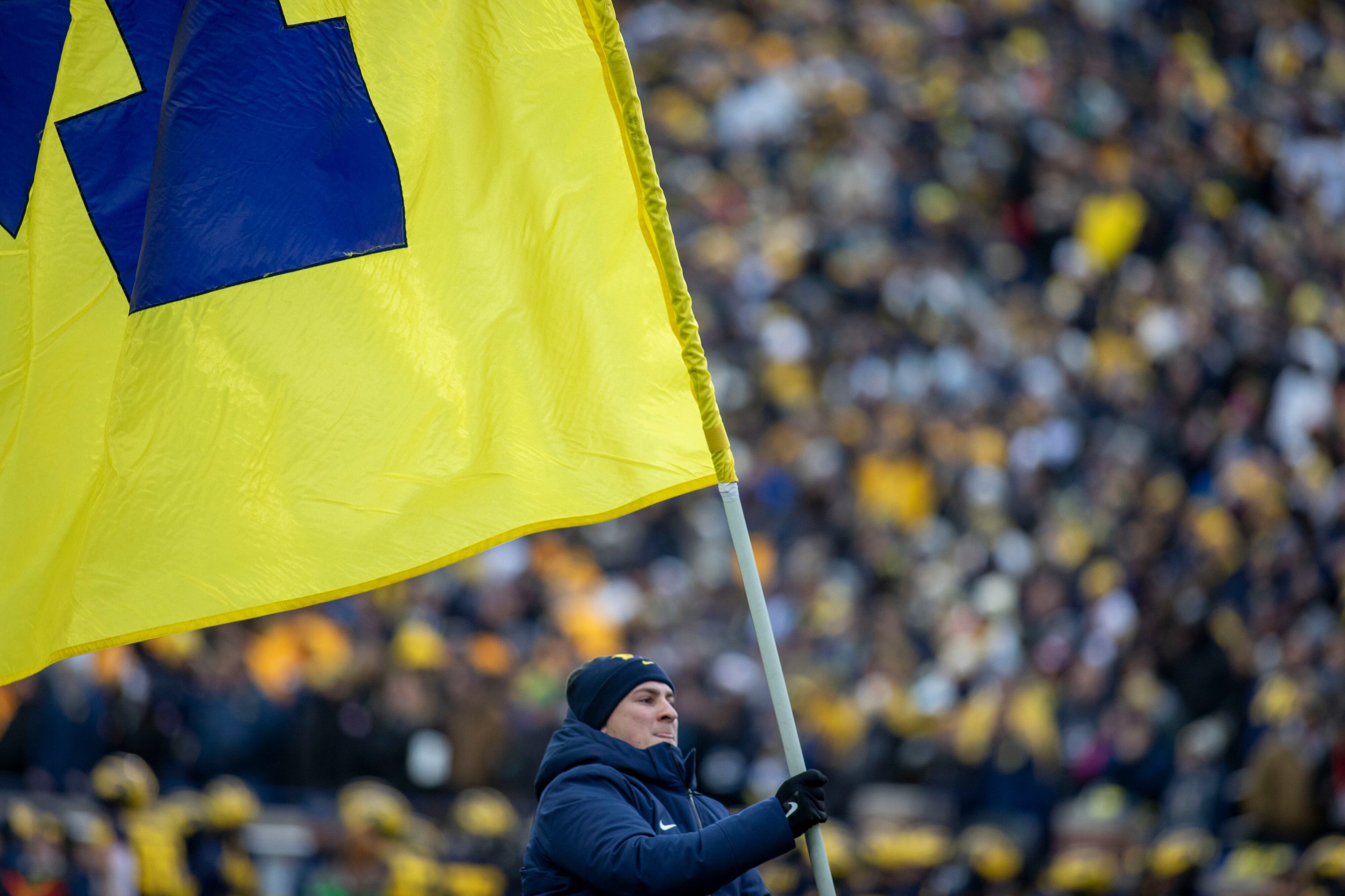 Michigan football lands veteran long snapper from transfer portal
