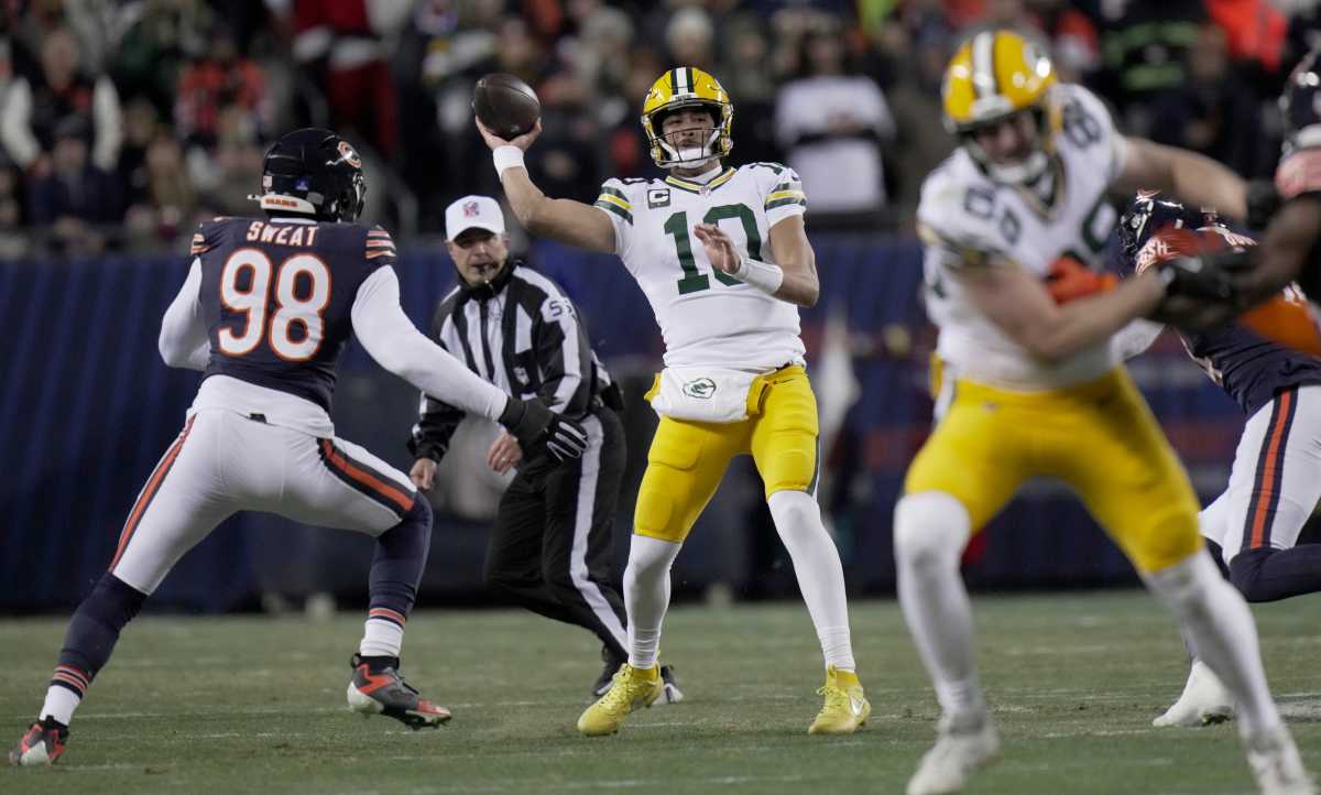 How to watch Packers at Bears in a huge NFC North rivalry game in the ...