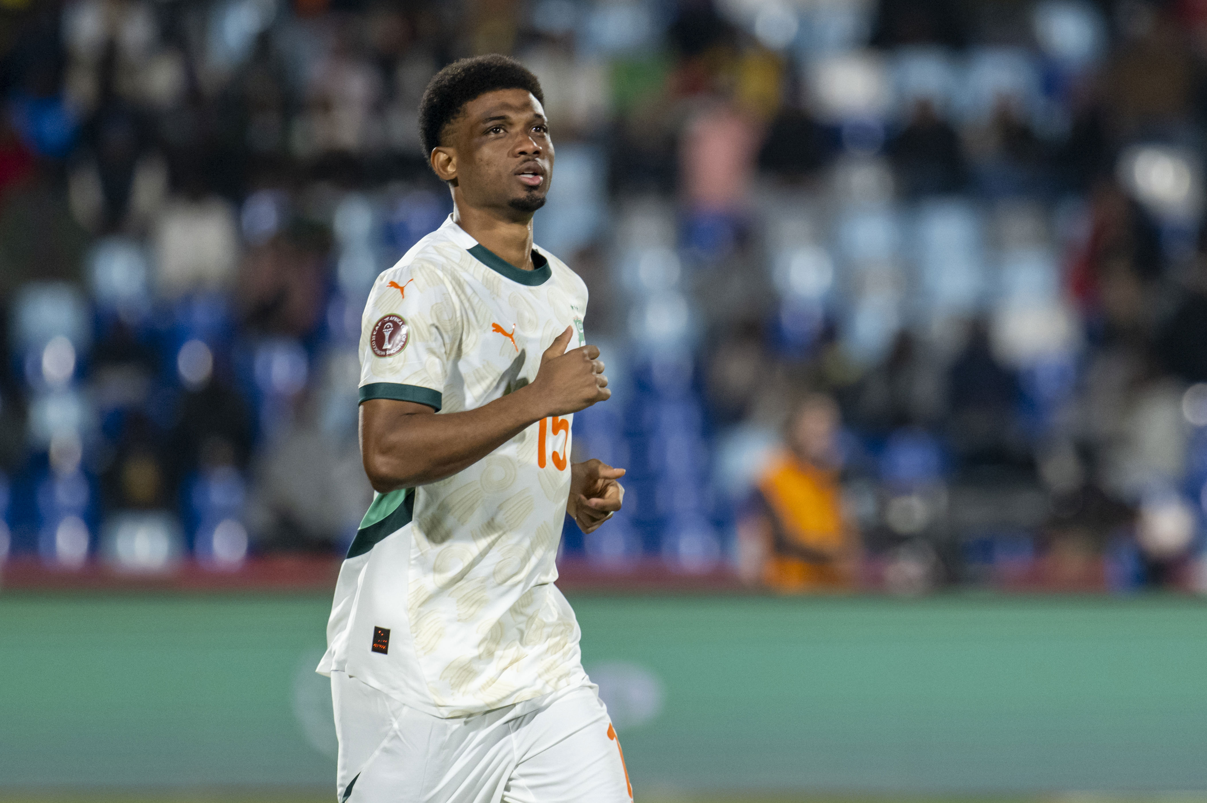 Ivoorkust stoot door, Cercle en Charleroi moeten speler nog wat langer ...