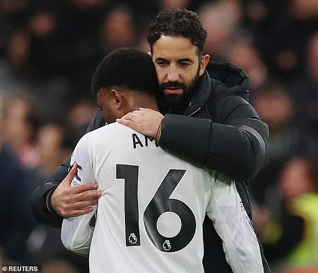 Man United star Amad Diallo continues sensational AFCON form as he nets ...