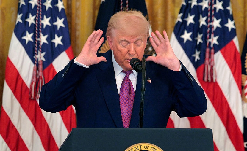 DOJ record lists Trump on Epstein flights