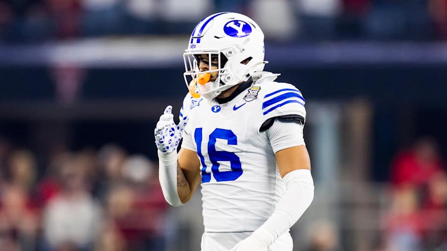Star BYU linebacker set to return for 2026 season, despite no Jay Hill