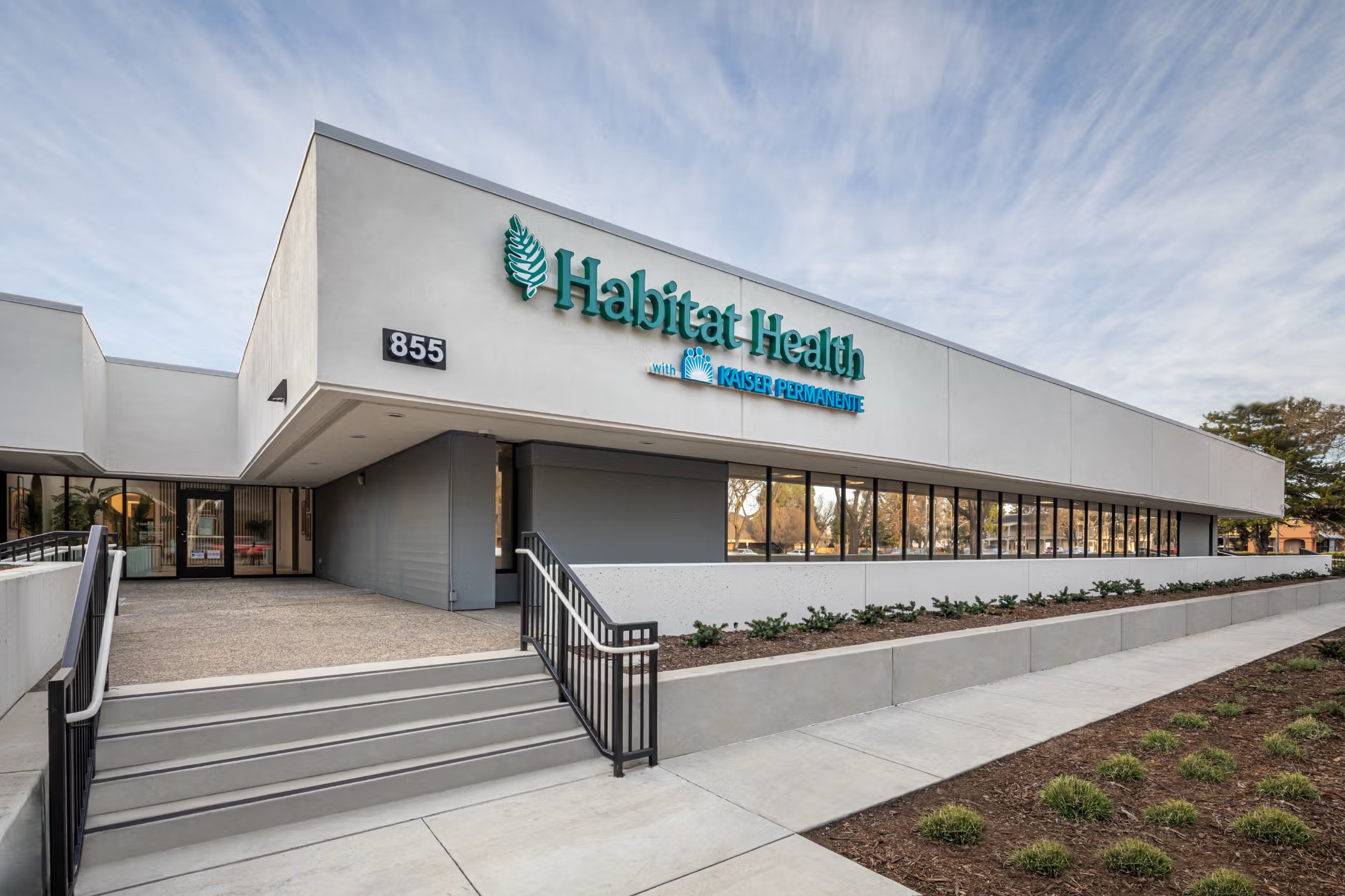 Kaiser opens new health facility in Compton