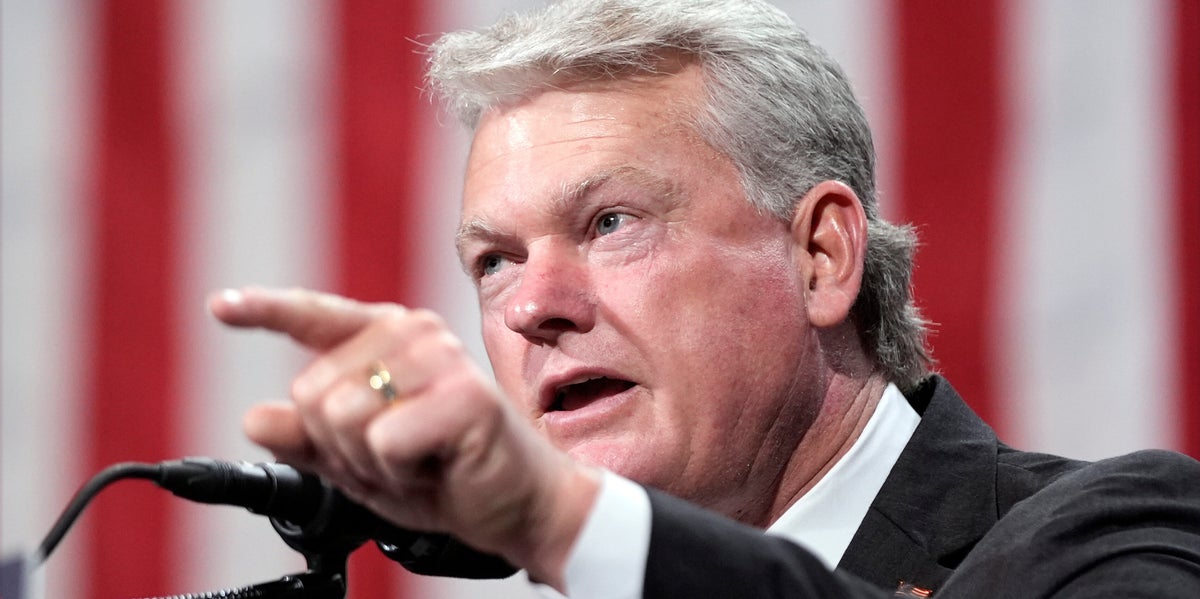 GOP lawmaker's staffer reportedly hired girlfriend for fake internship ...