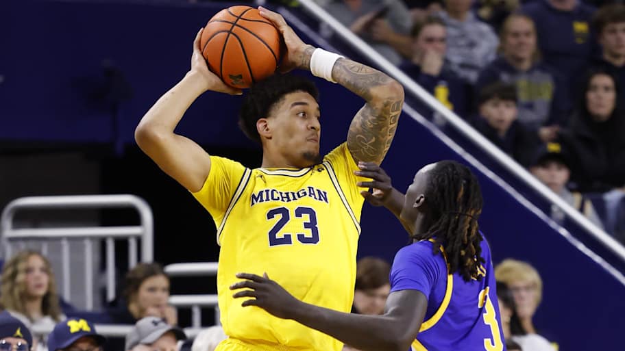 Michigan basketball star's playing status in question against Penn State