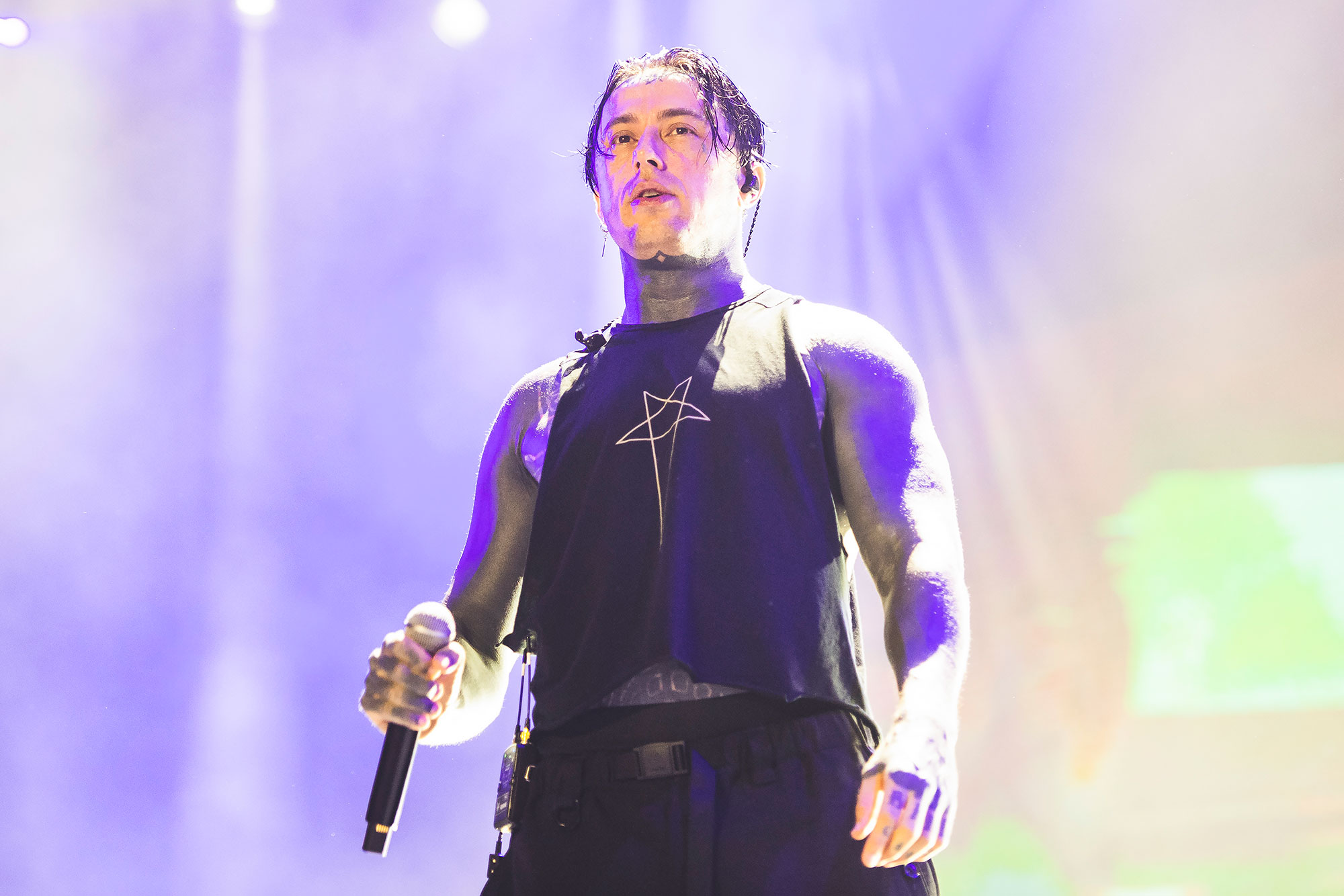 Tommy Lee's wife served restraining order by Falling in Reverse's ...