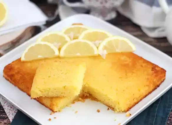 Unfailing lemon cake