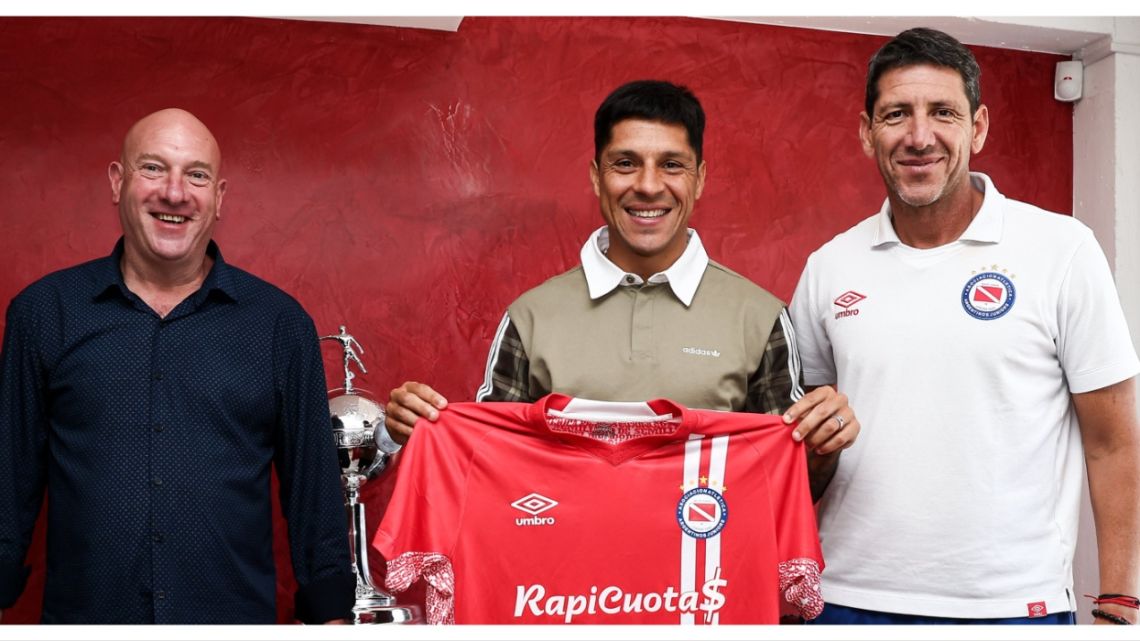 Argentinos Juniors dio el golpe en el mercado de pases: Enzo Pérez, la ...