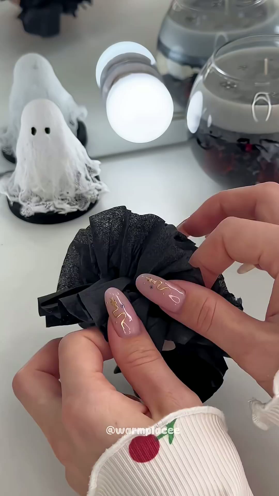 Made Halloween decor from napkins 👻🎃