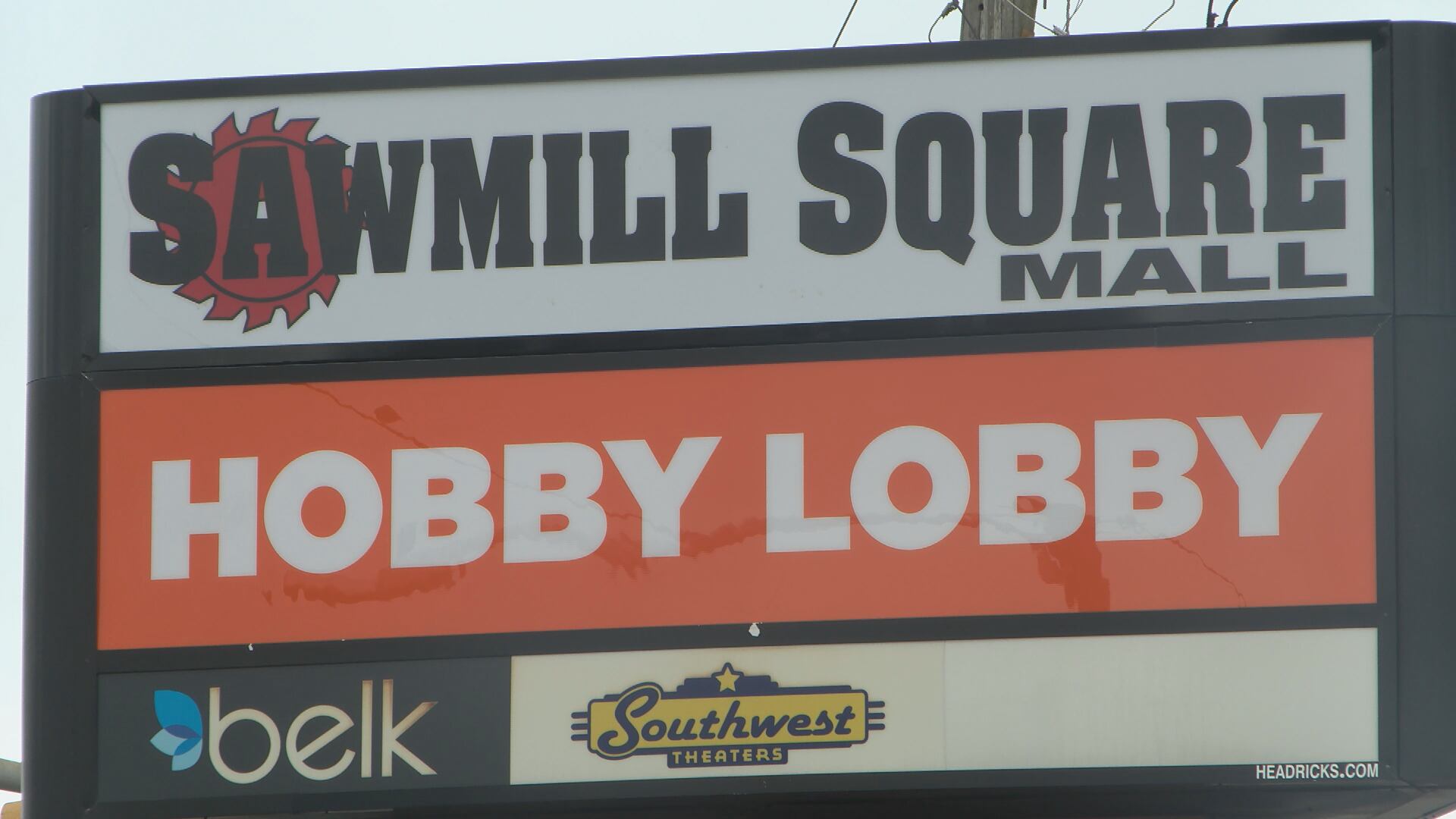 Hobby Lobby in Laurel hopes to open this summer
