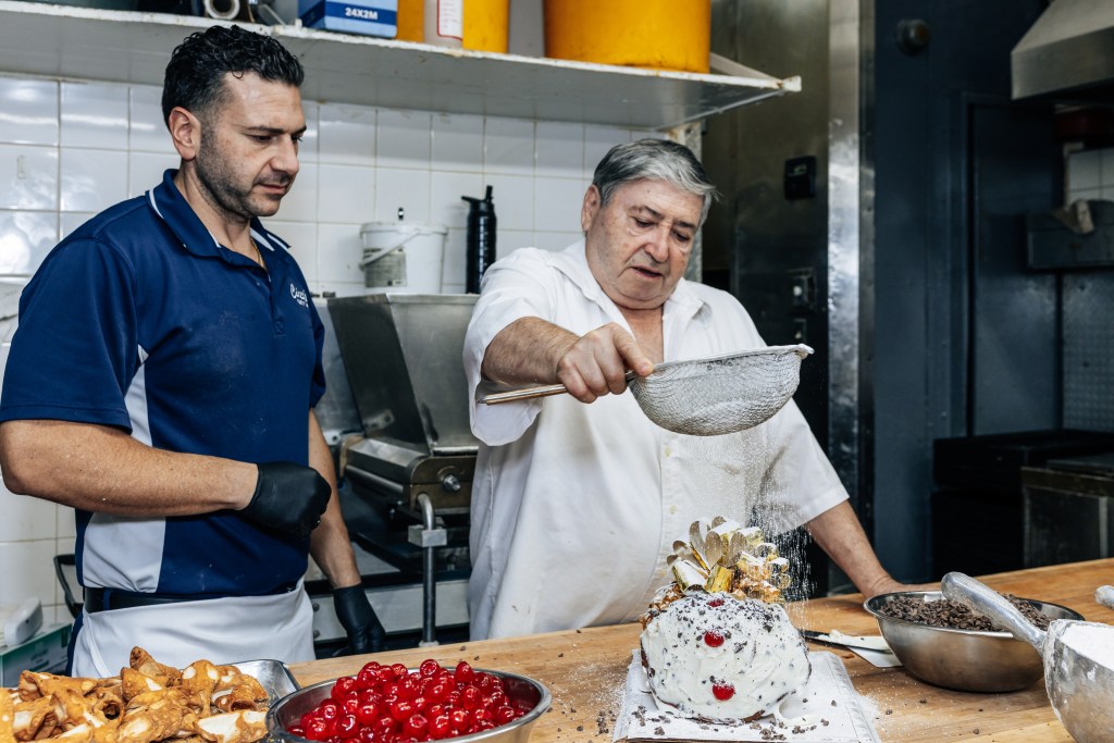 NYC shop peddles colossal 5-pound cannolis equal to size of a teacup poodle