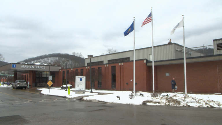 Warren residents speak on WGH no longer offering labor and delivery