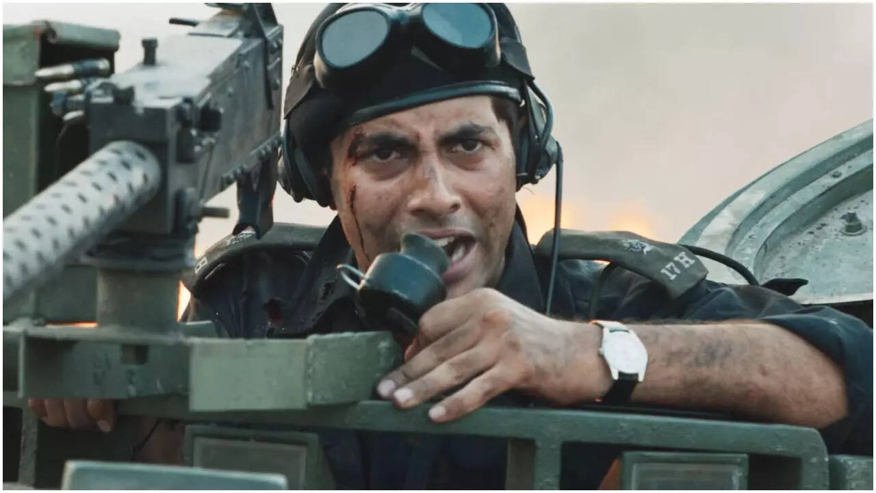 'Ikkis' box office collection day 6: Agastya Nanda-Dharmendra starrer ...