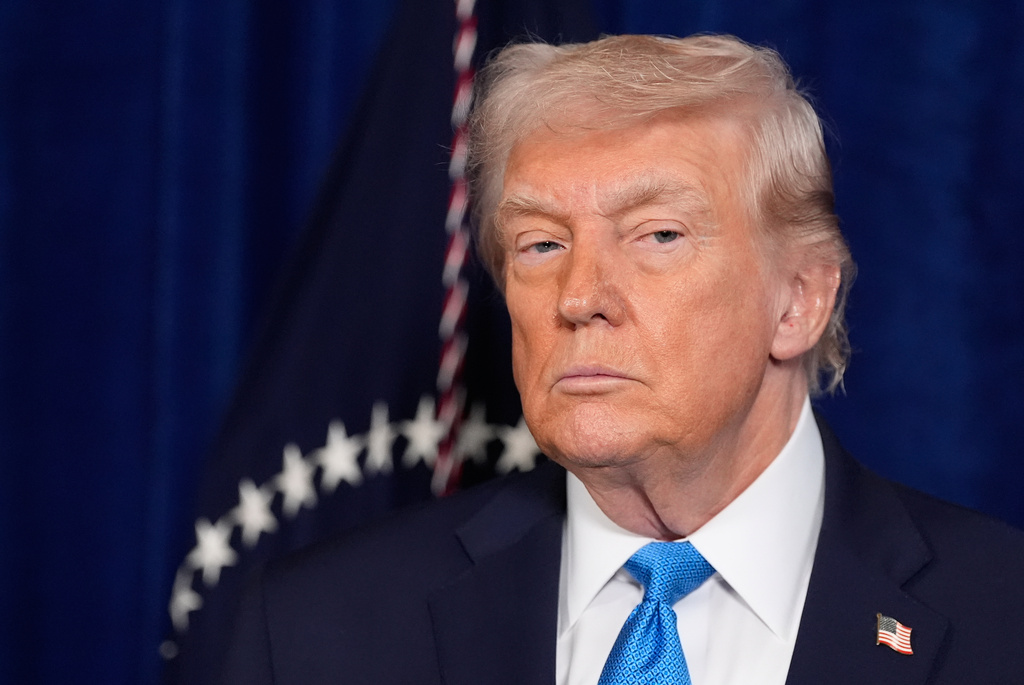 Breaking: Trump sues IRS for $10 billion