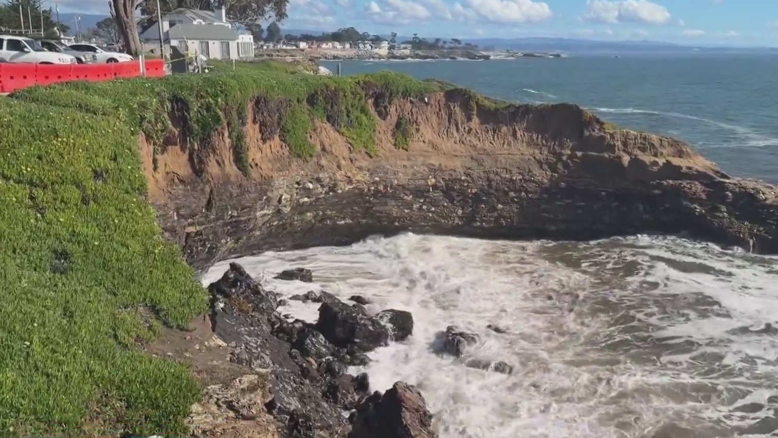 Portion of iconic Santa Cruz West Cliff collapses