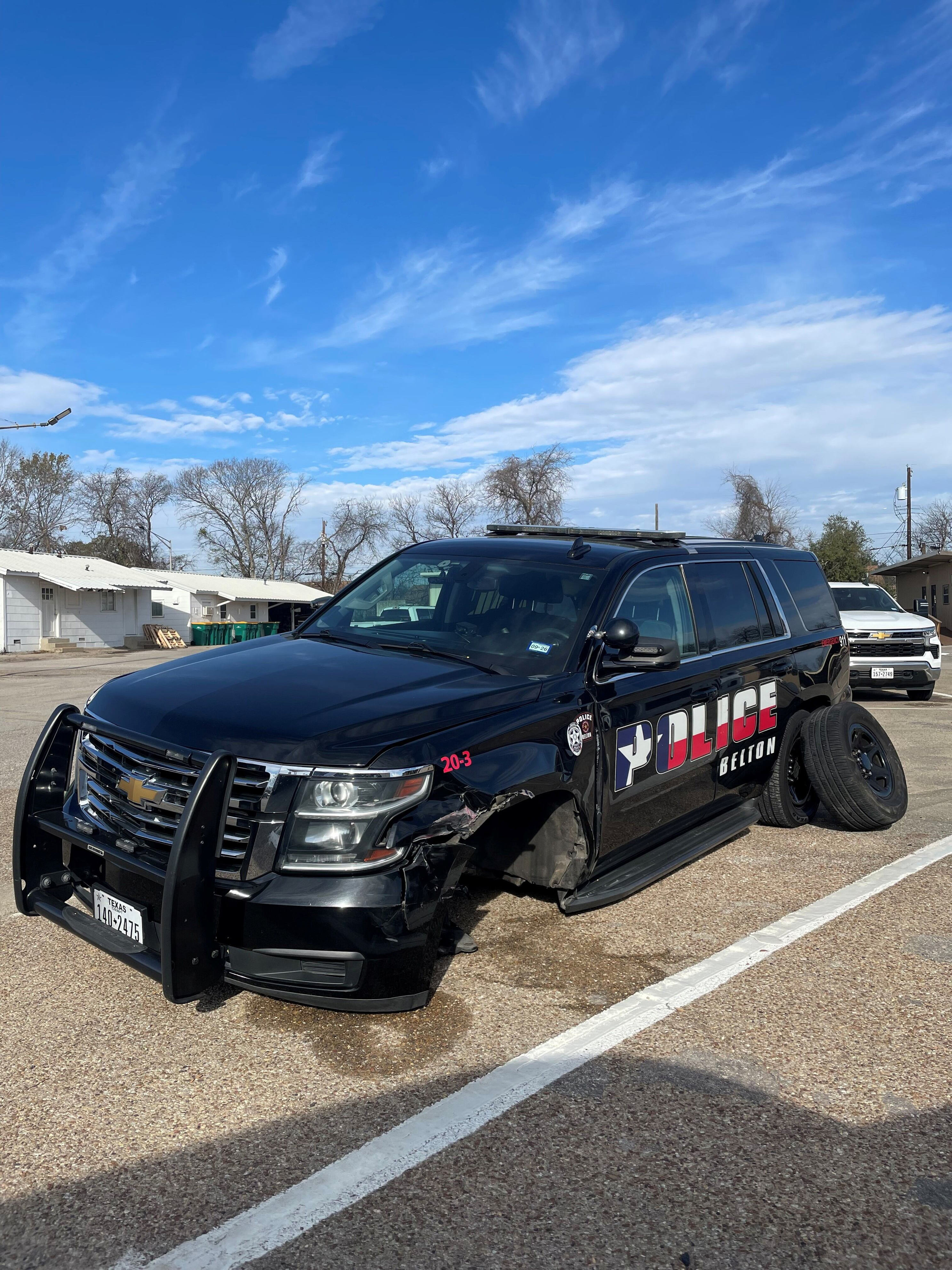 'He's a hero': Belton police car struck on I-35 during wrong-way driver ...
