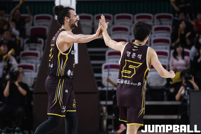 [JB프리뷰] 69.7실점의 벽… '송골매 군단' 앞에서 늘 약했던 삼성, 위기는 계속된다