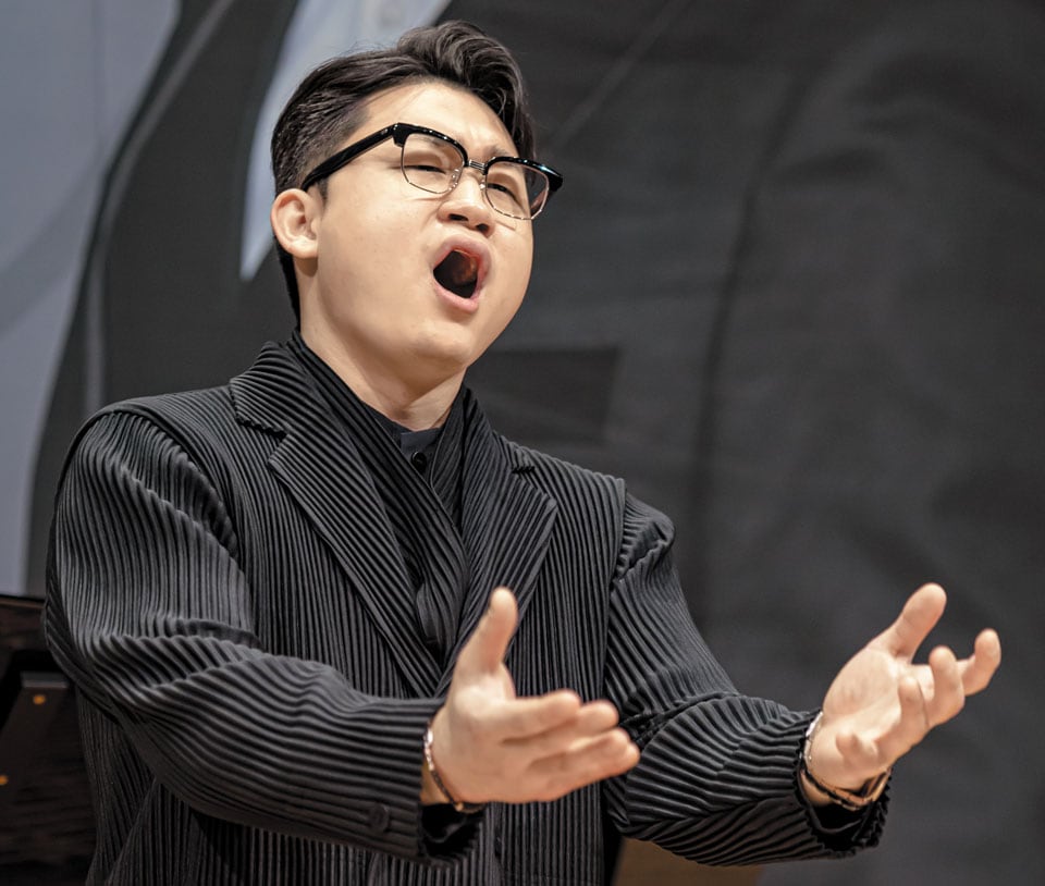 Baritone Kim Tae-han's three firsts at Kumho Art Hall