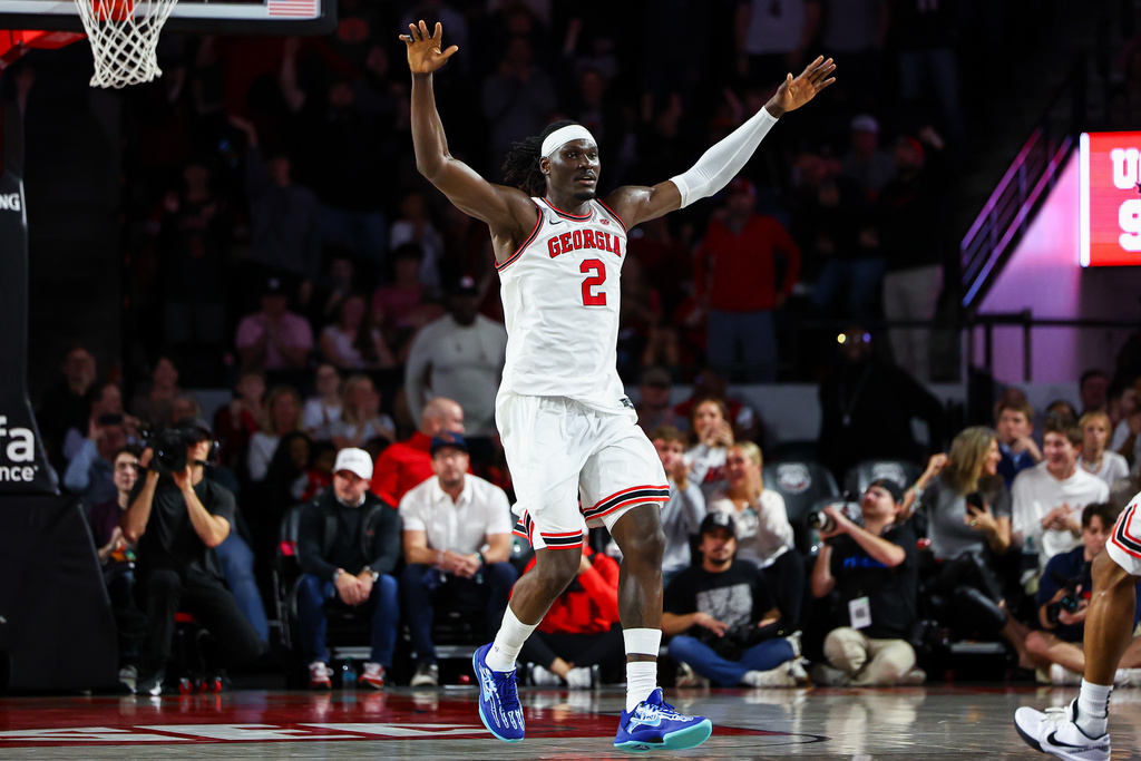 Georgia big man Somto Cyril ejected for throwing a forearm at fellow ...