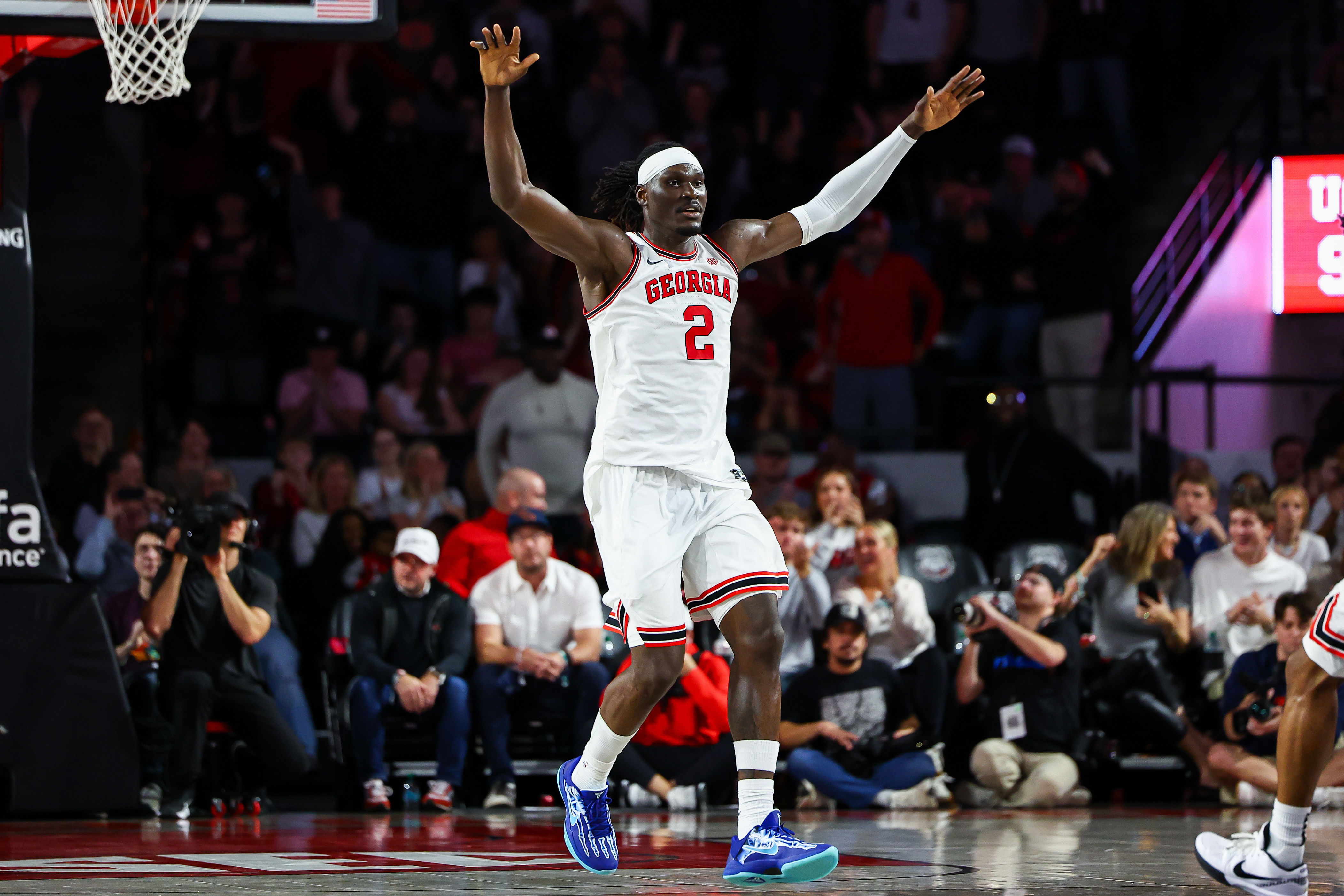 Georgia big man Somto Cyril ejected for throwing a forearm at fellow ...