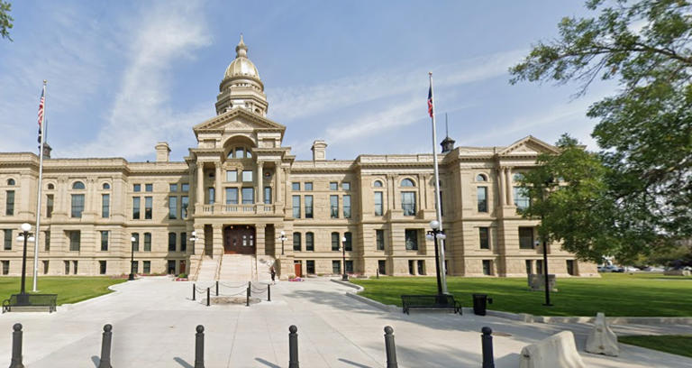 Wyoming Supreme Court strikes down abortion bans, rules women have ...