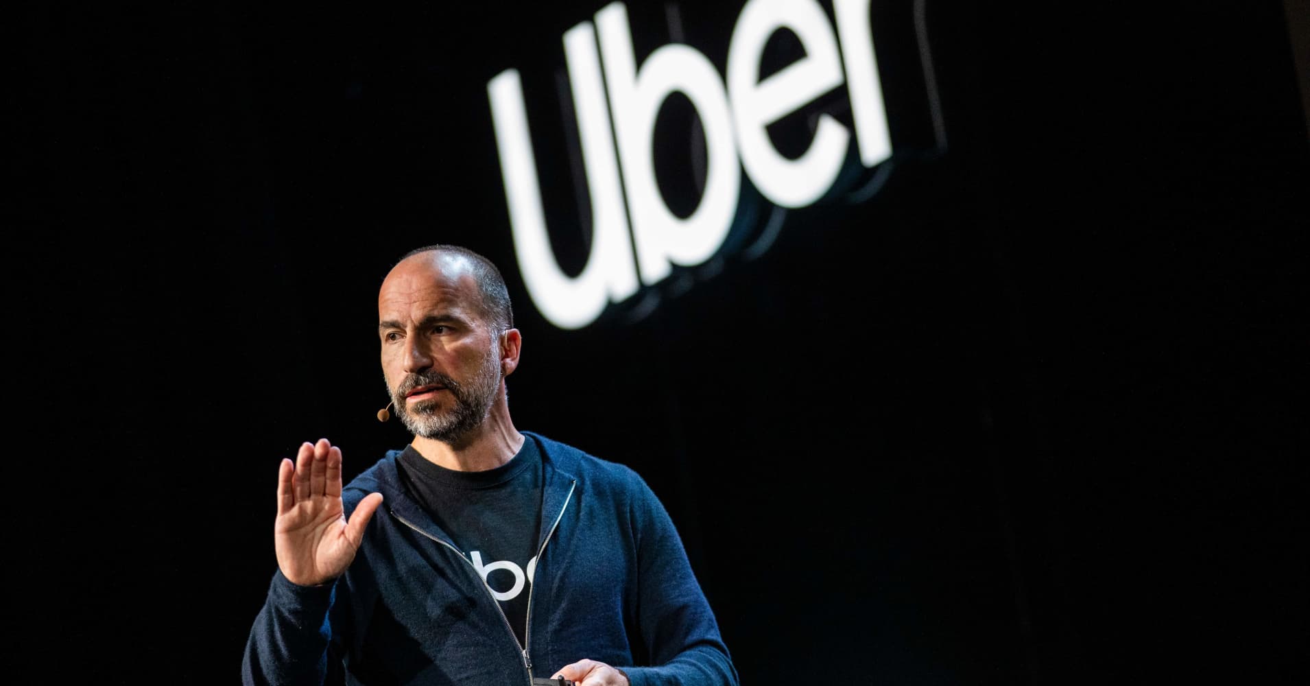 These 5 CEO leadership moves helped make Uber the No. 1 ride-sharing ...