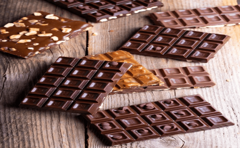 Does Chocolate Really Contain Caffeine? Heres What It Actually Does to ...