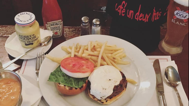 This iconic NYC restaurant frequented by old-school celebs just closed ...