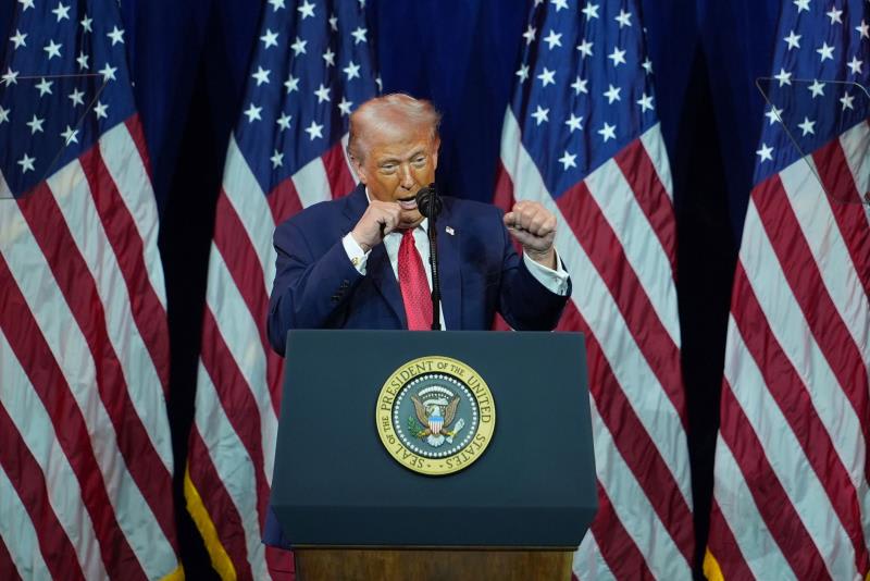 Trump quotes Melania: 'Could you imagine FDR dancing?'